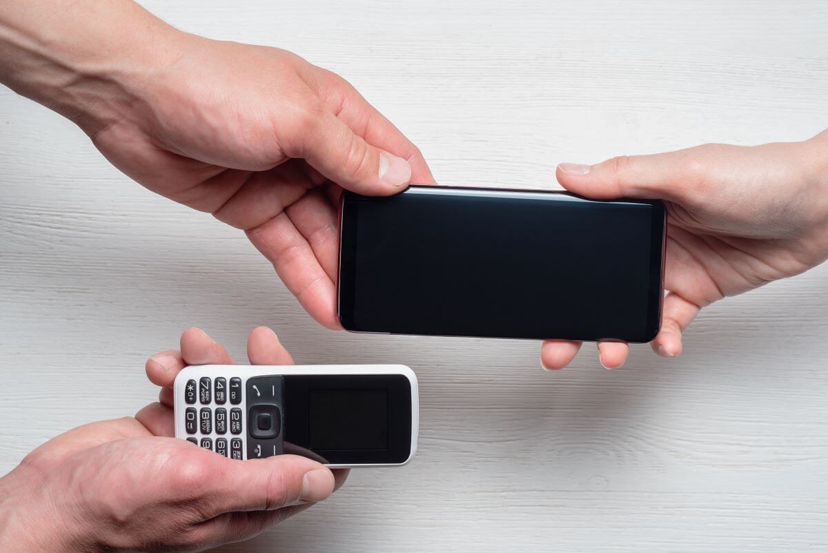What You Need To Do If You're Selling Or Trading In Your Smartphone ...