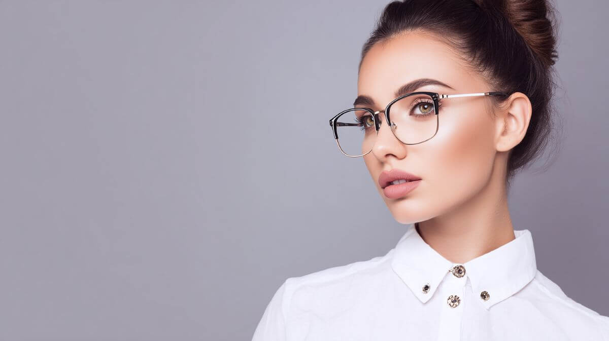 The Ultimate Guide To Choosing Women’s Glasses | Nanny McPhee